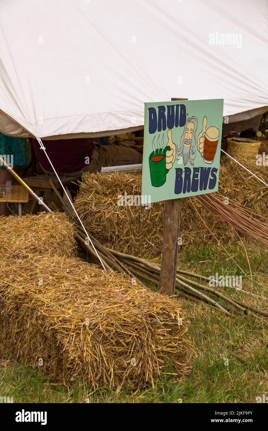 Chettle fete sign hi-res stock photography and images - Alamy