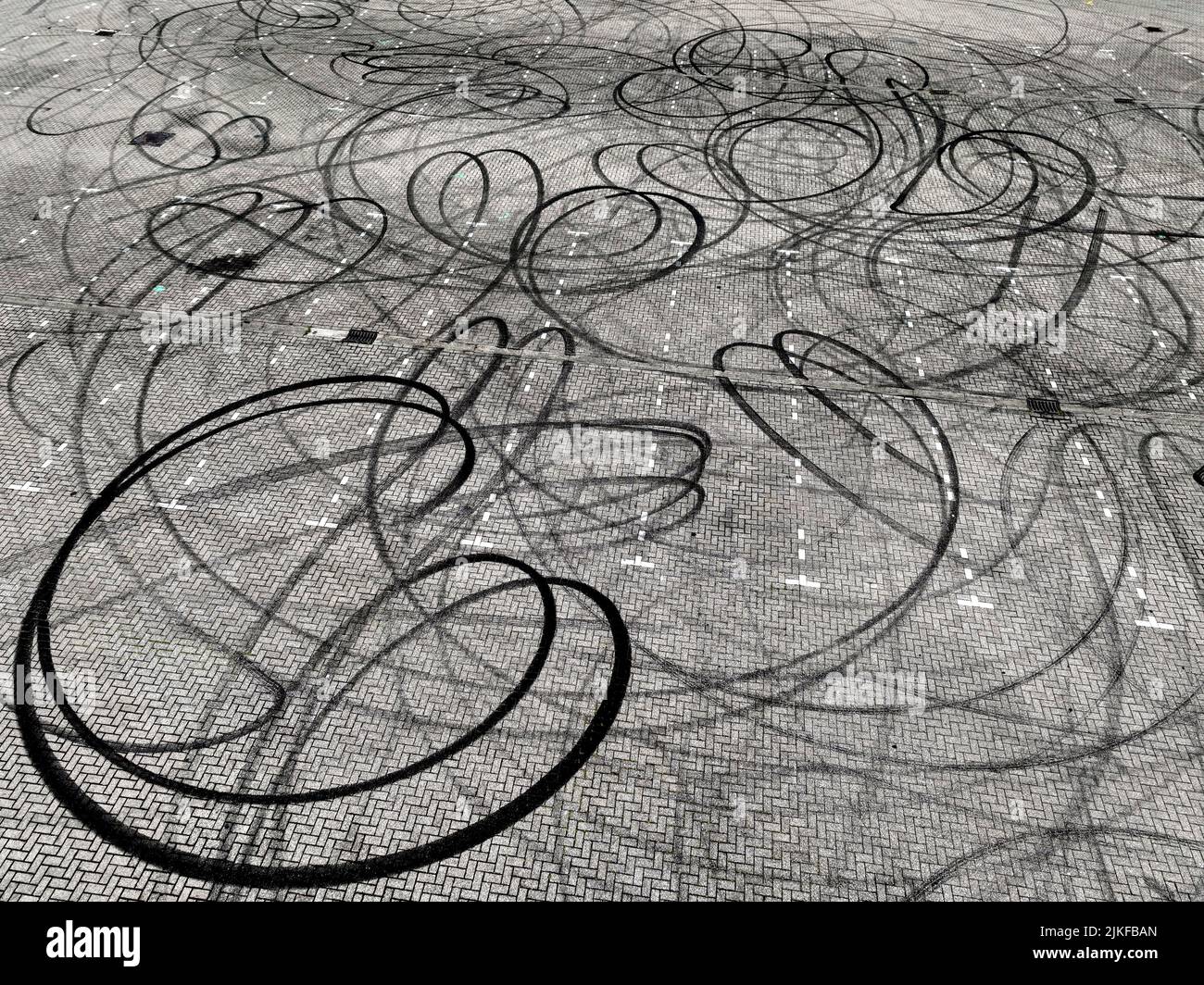 Tyre marks in fair meadow car park hi-res stock photography and images ...