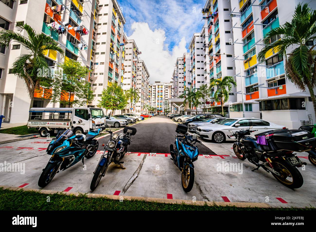 A view of the HDB flats in Singapore from the car park Stock Photo - Alamy