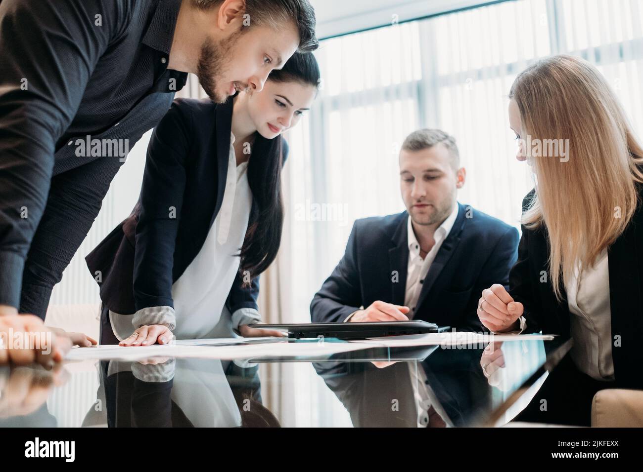 Solving brainstorming hi-res stock photography and images - Alamy