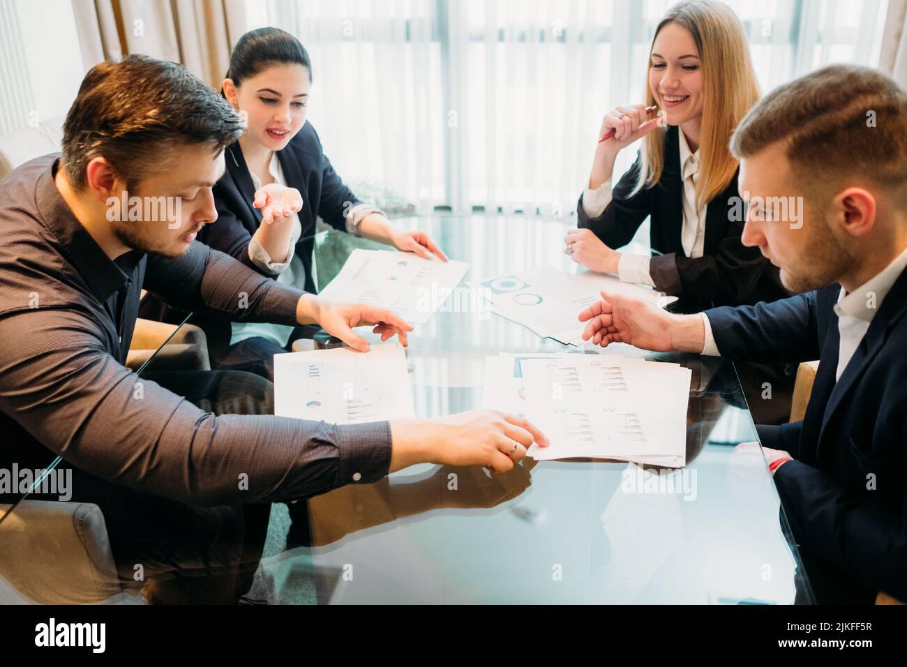 business team communication ideas discussion Stock Photo - Alamy