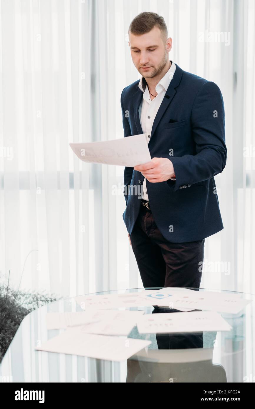 Executive work hi-res stock photography and images - Alamy