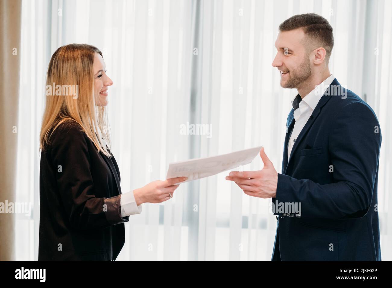 Employment workspace hi-res stock photography and images - Alamy