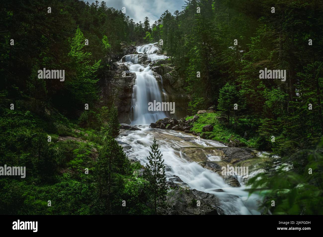 Pont d'Espagne, Gave de Goube waterfall in France Stock Photo - Alamy