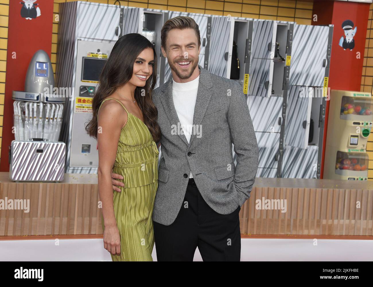 Derek Theler Girlfriend 2022