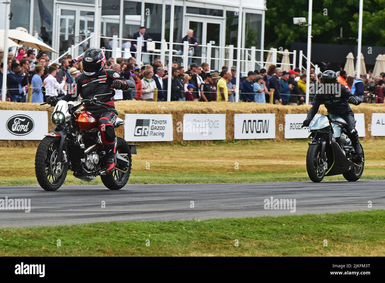 Alan Cathcart, Brough Brough Superior Lawrence Nefud, Simon Pitelet ...