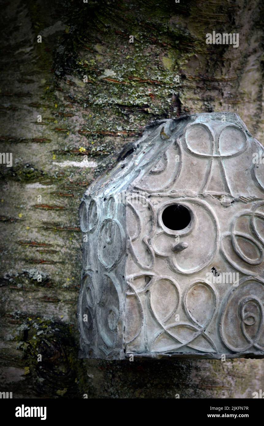 Ornate bird hi-res stock photography and images - Alamy