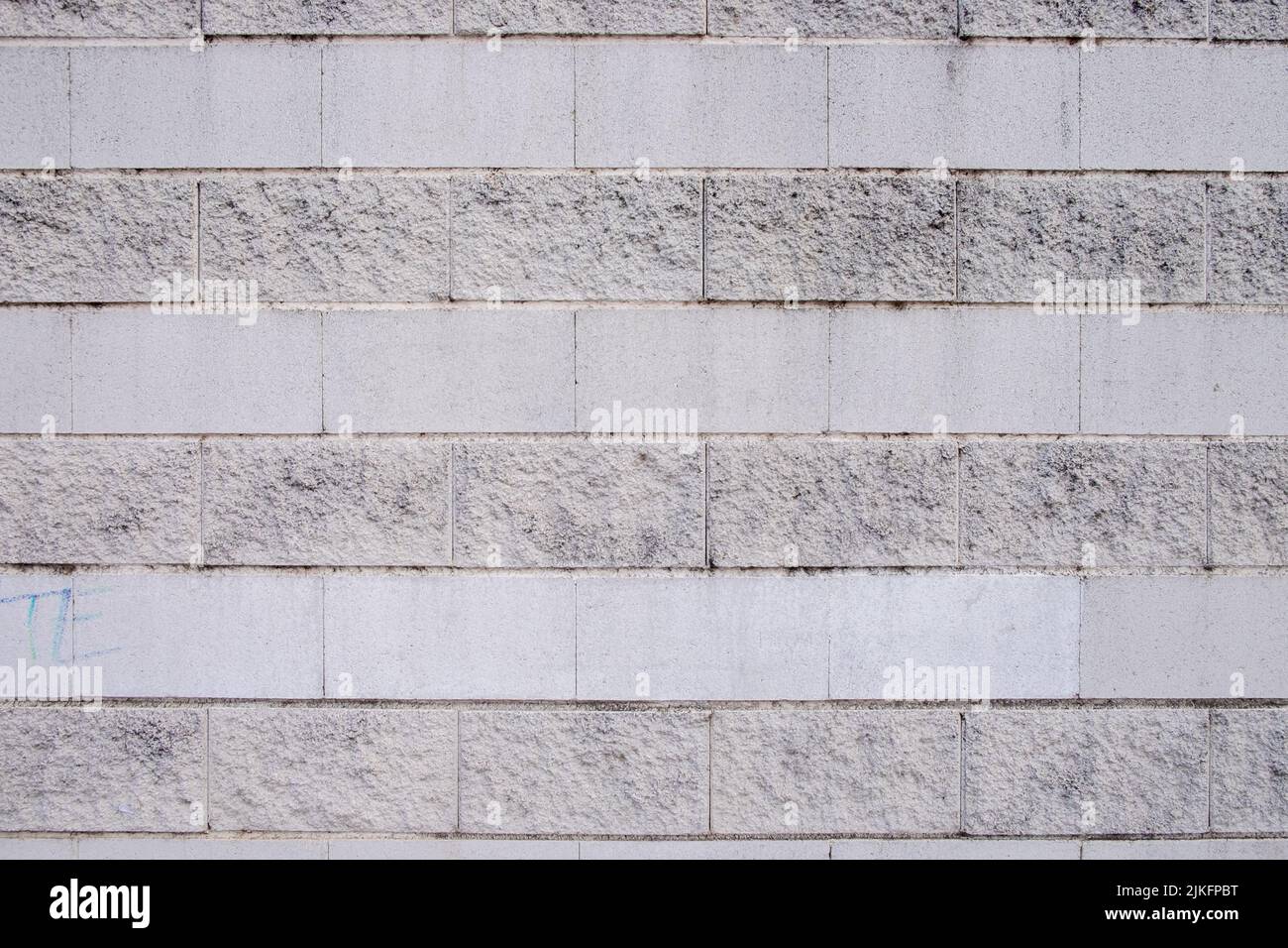 Precast wall hi-res stock photography and images - Alamy