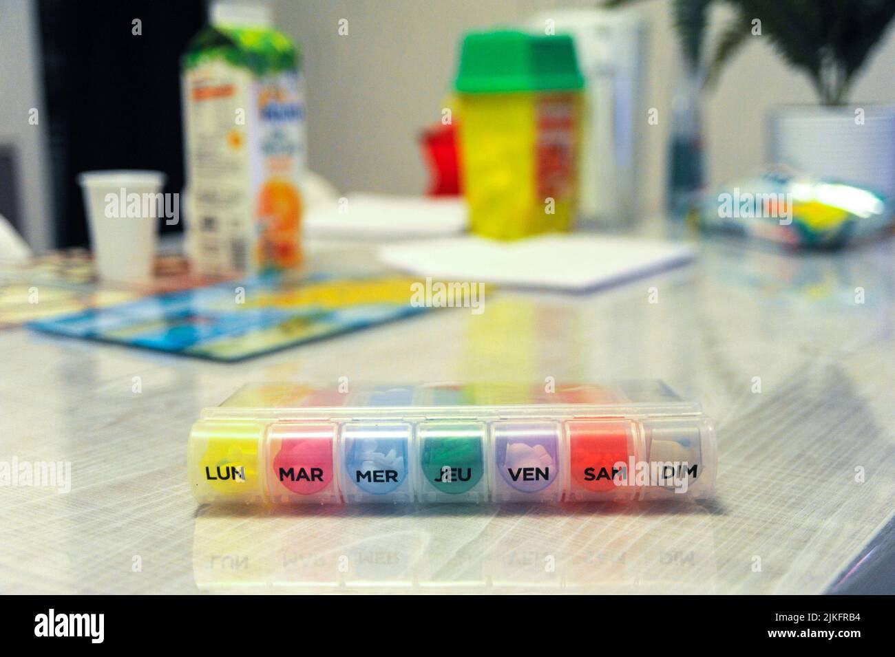 Medical box with medicines hi-res stock photography and images - Alamy