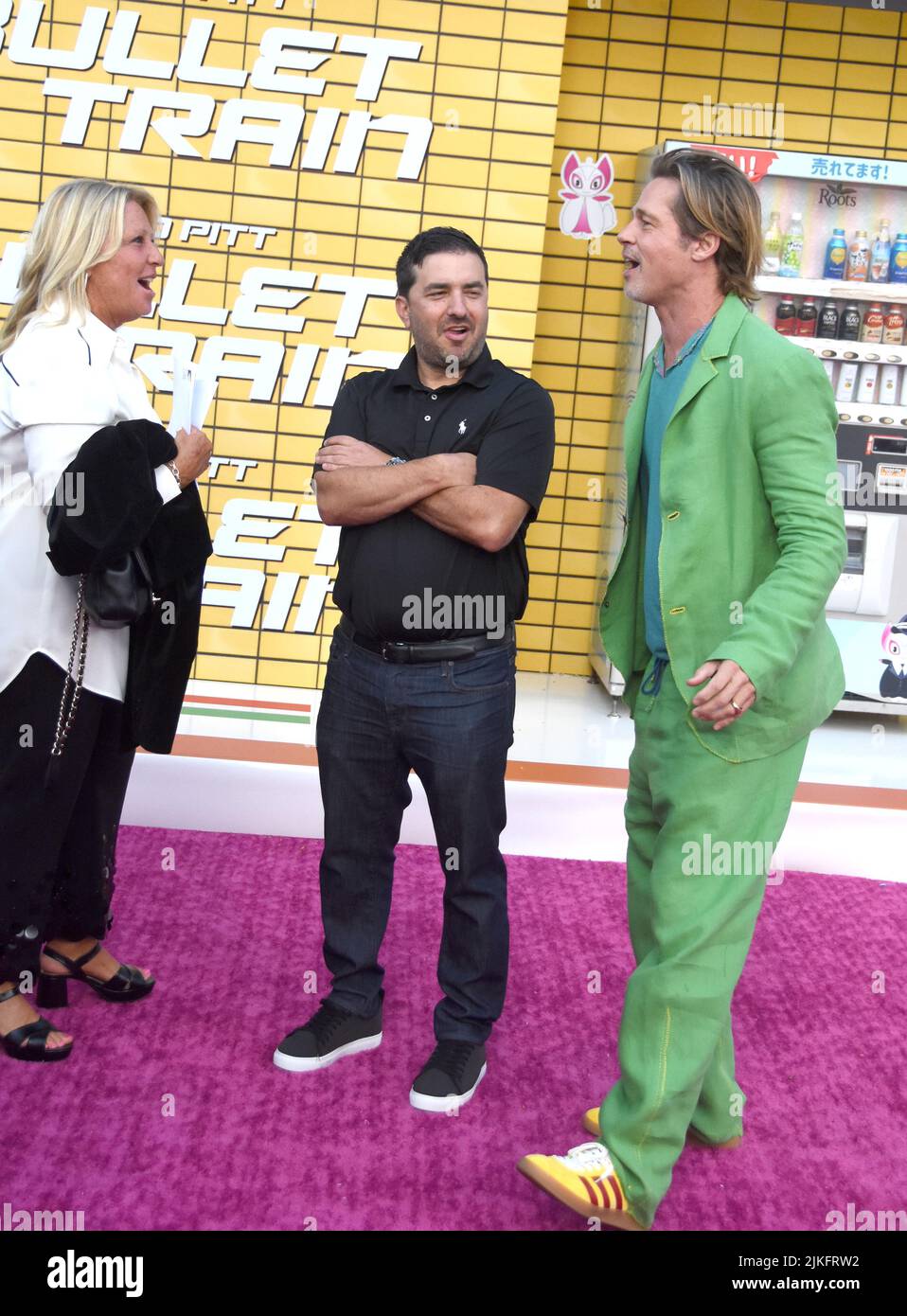 Cynthia Pett Dante Brad Pitt Arrives At Oscars Solo (but Is Joined By