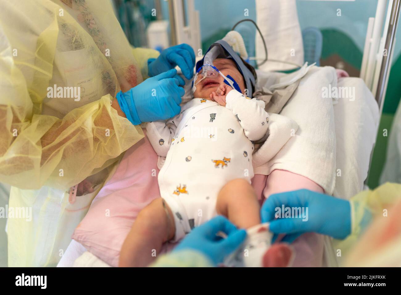 Bronchiolitis epidemic in a hospital pediatric ward Stock Photo - Alamy