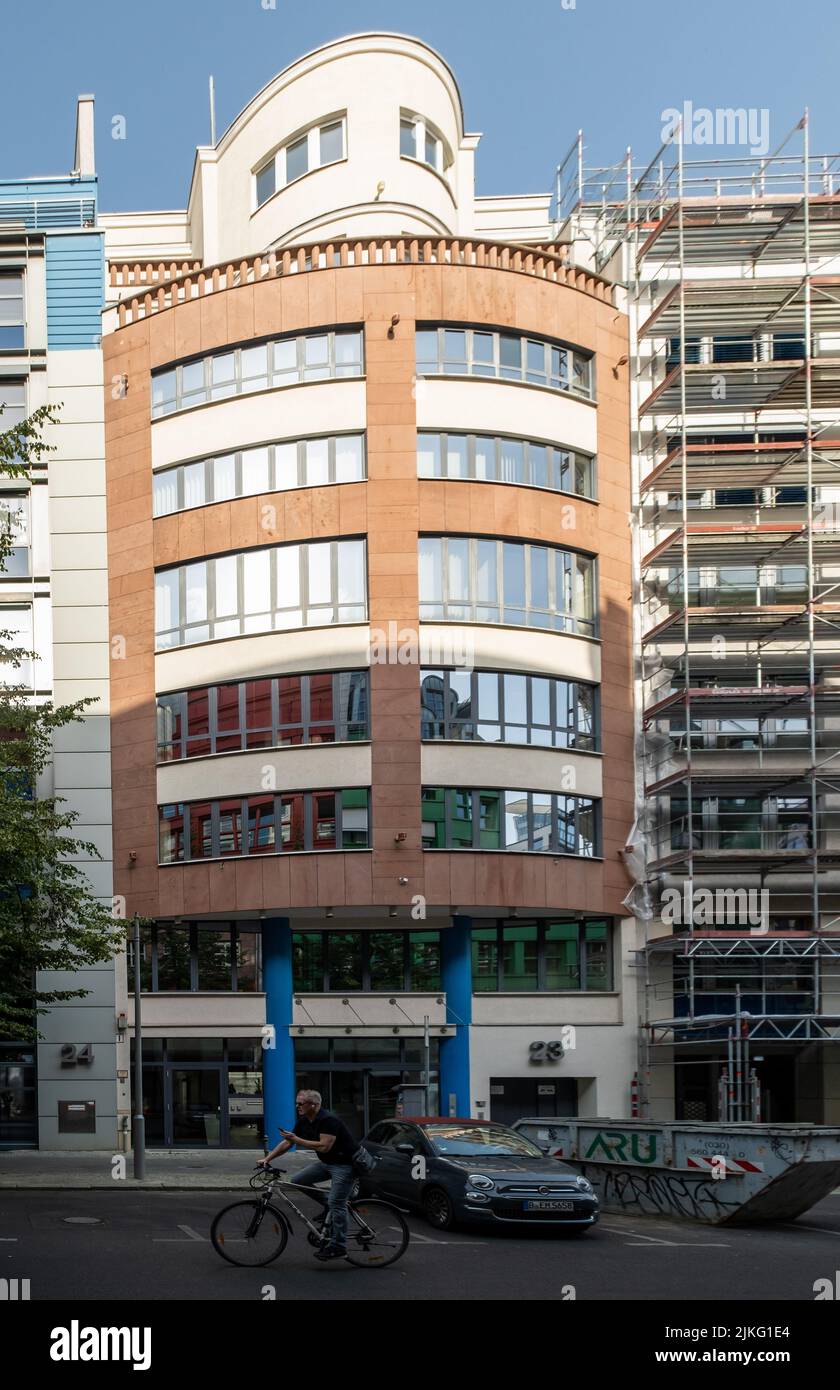 18 06 2022 hi-res stock photography and images - Alamy