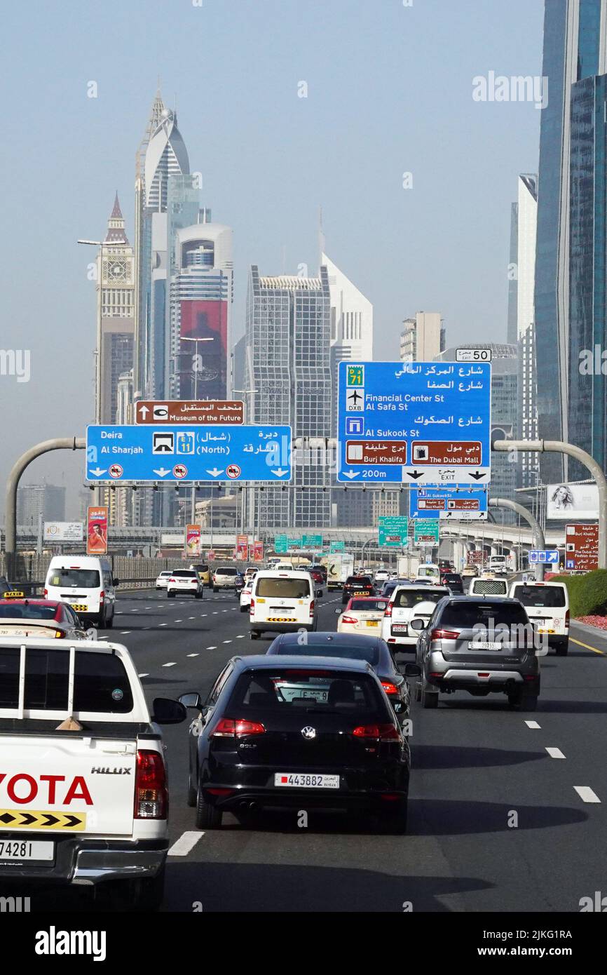 22.03.2022, United Arab Emirates, , Dubai - Traffic on Sheikh Zayed ...