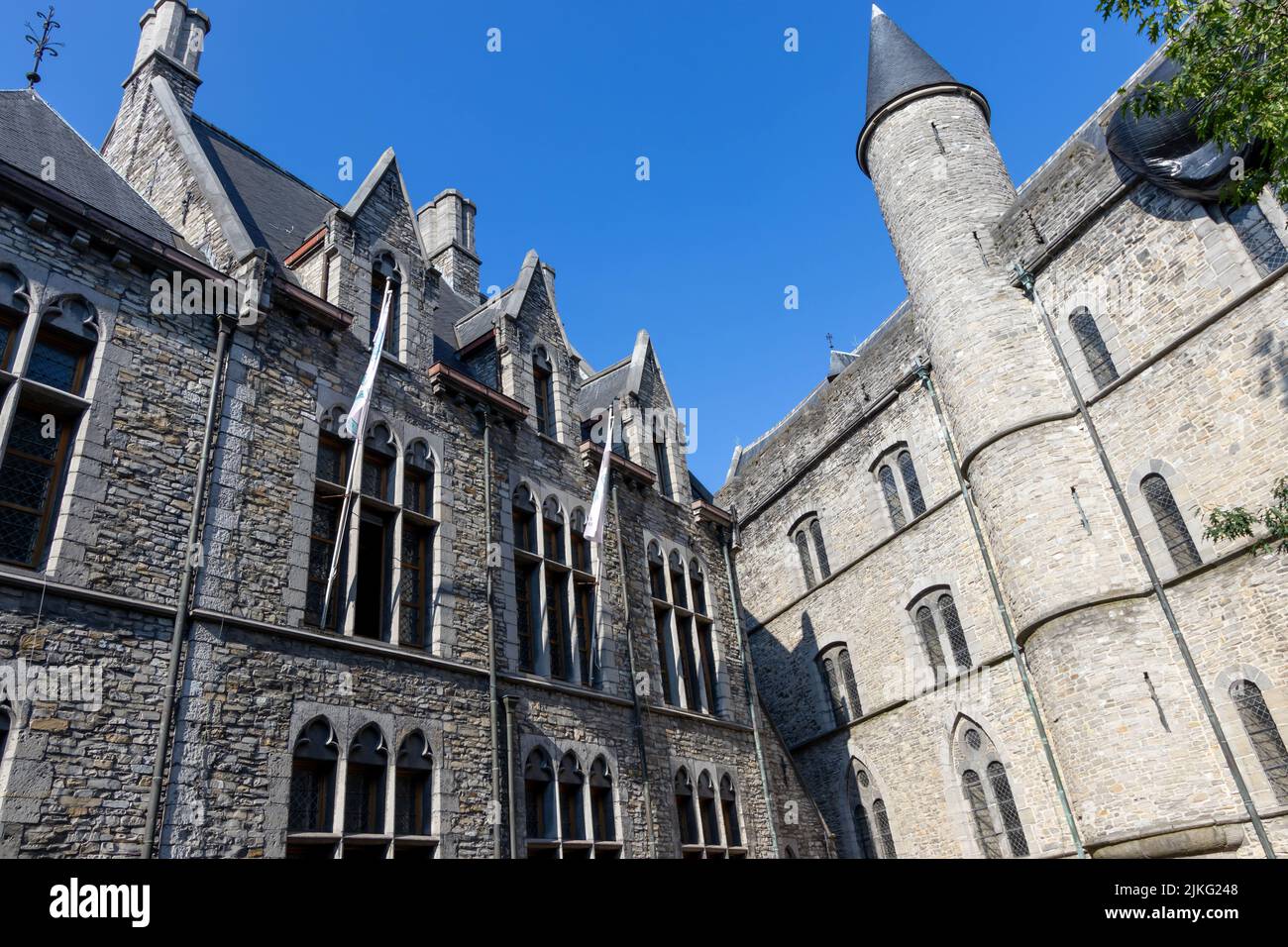 The Geeraard de Duivelsteen ("Geeraard the Devil Castle"), a 13th ...