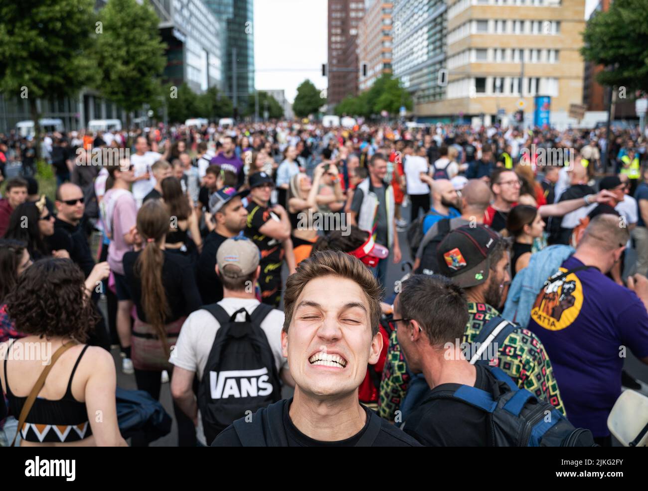 Berlin techno hi-res stock photography and images - Alamy