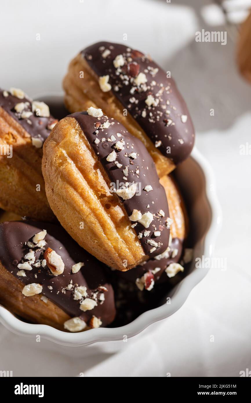 Chocolate madeleines hi-res stock photography and images - Alamy