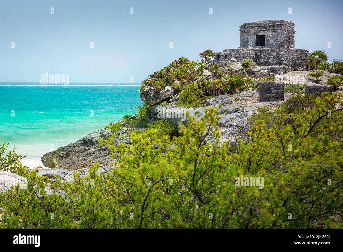 Tulum pyramid, Ancient Mayan civilization and caribbean beach, Mexico ...