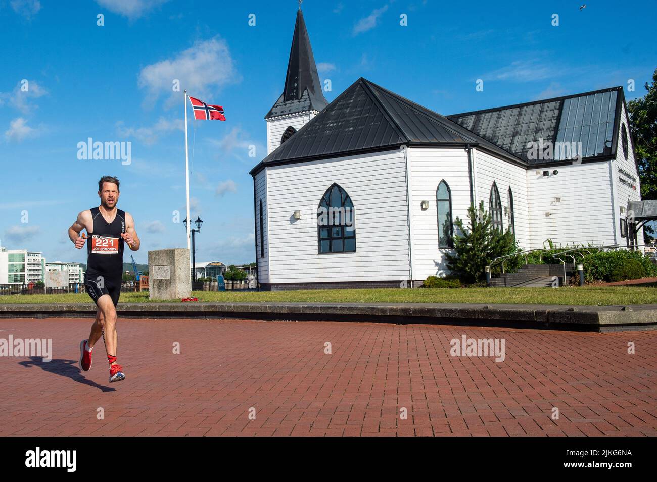 Cardiff triathlon hi-res stock photography and images - Alamy
