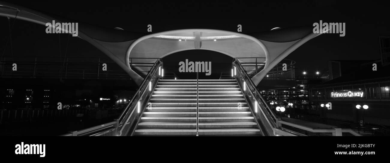 Castle street Black and White Stock Photos & Images - Alamy