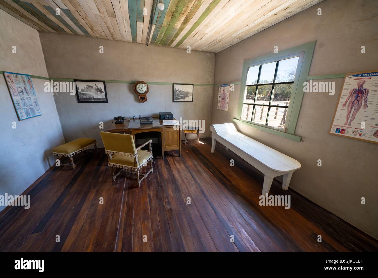 Doctor's office in the former saltpeter company town of Humberstone ...