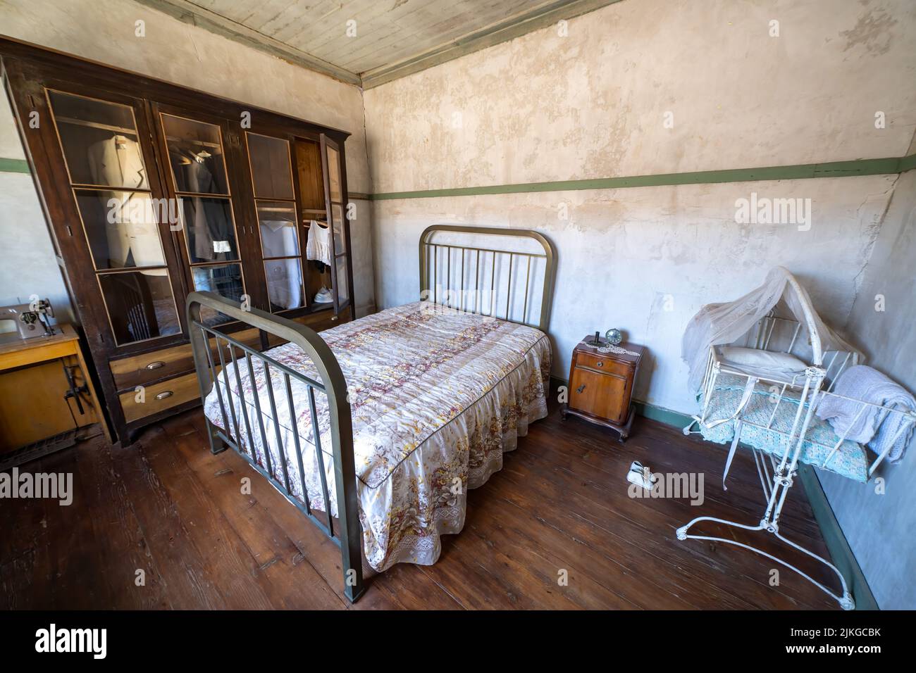 Doctor's housing in the former saltpeter company town of Humberstone ...