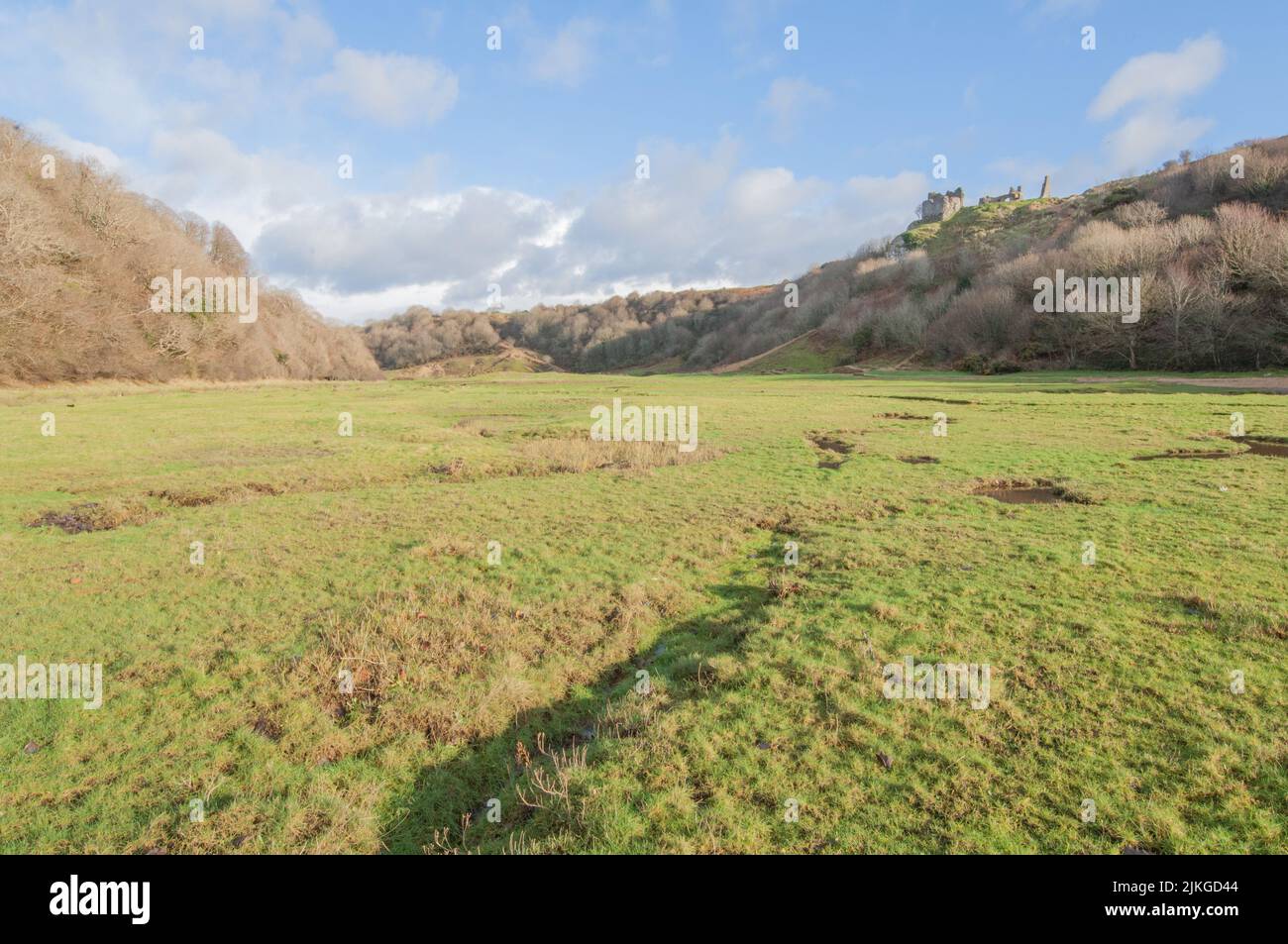 Pennard Castle and Pennard Pill, Gower, Wales, UK Stock Photo - Alamy