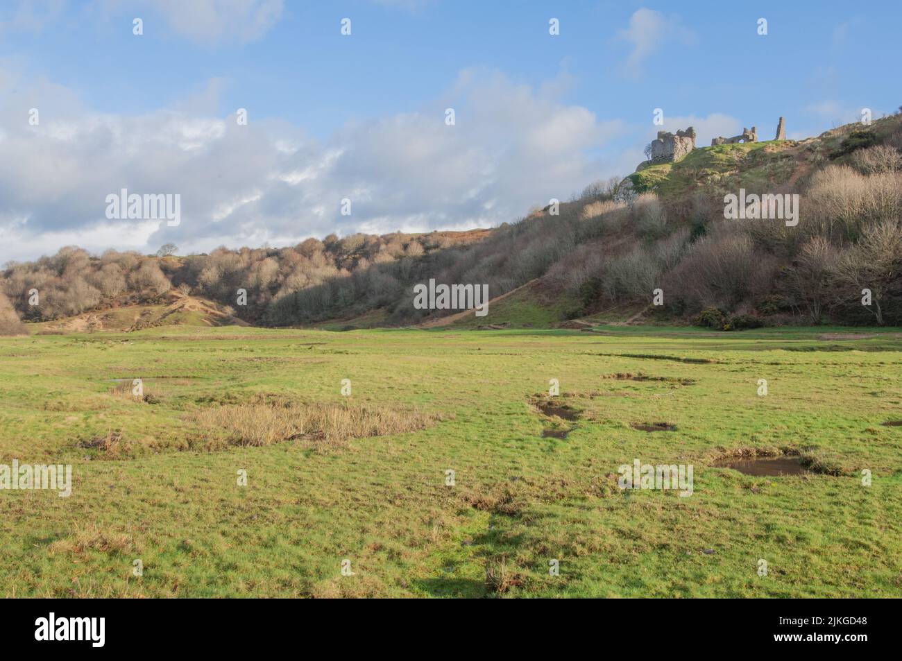 Pennard Castle and Pennard Pill, Gower, Wales, UK Stock Photo - Alamy