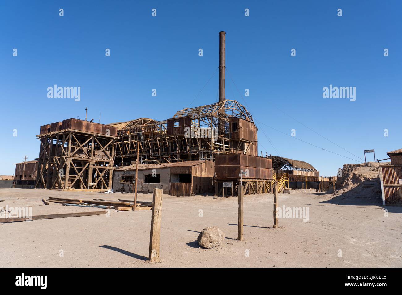 The leaching building at the Salitrera Santa Laura saltpeter or nitrate ...
