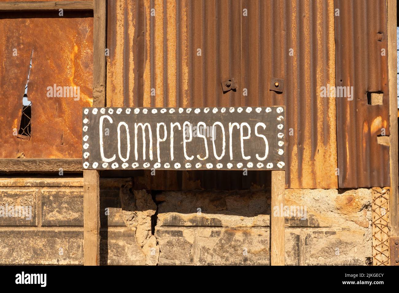Sign for the compressor building at the Salitrera Santa Laura saltpeter ...