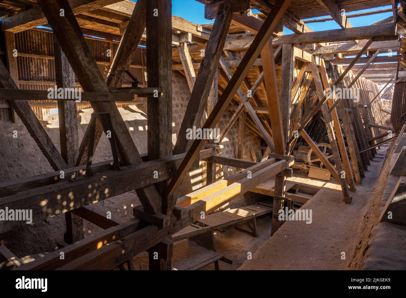 The primary crushing machinery at the Salitrera Santa Laura saltpeter ...