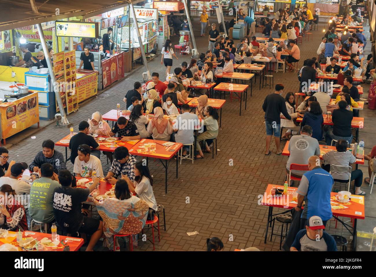 Residents enjoy dinner at Sudirman Street food center in Bandung ...