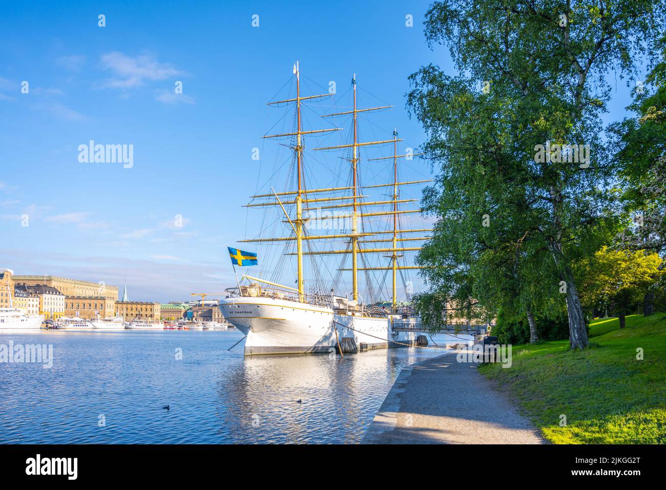 Chapman boat hi-res stock photography and images - Alamy