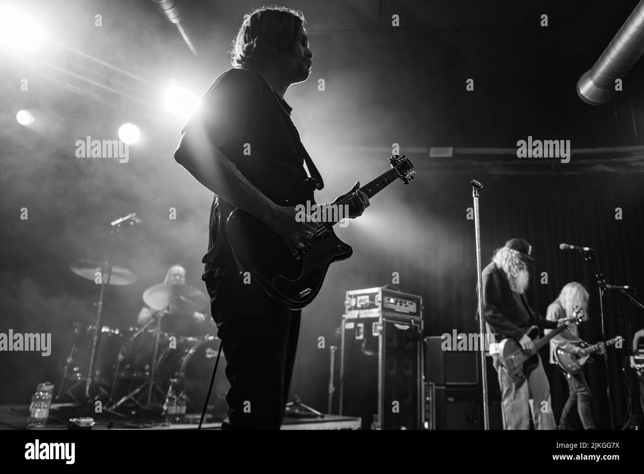 Reef, Live High-resolution images of Glastonbury legendary indie rock ...