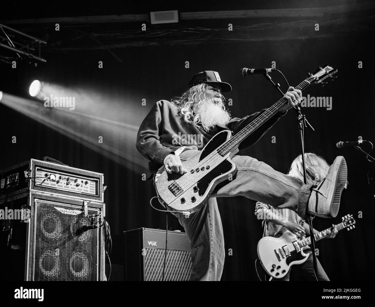 Reef, Live High-resolution images of Glastonbury legendary indie rock ...