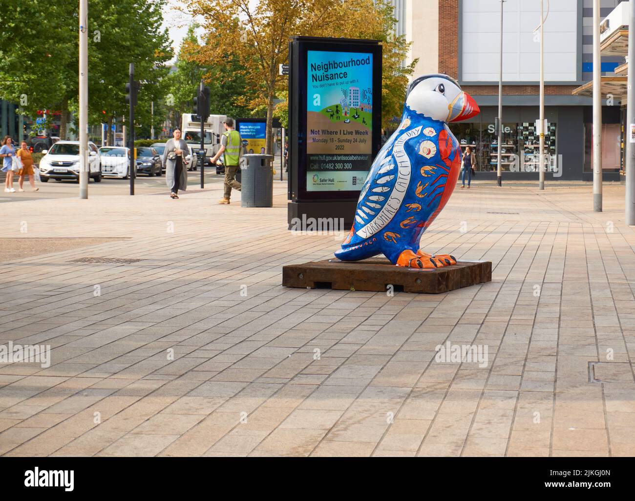Large puffing street statue in Hull, UK Stock Photo - Alamy