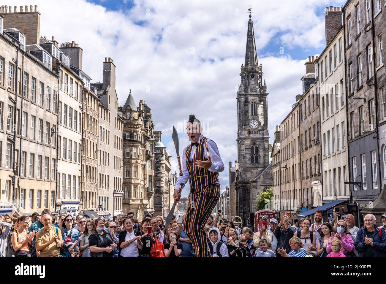 Edinburgh, United Kingdom. 02 August, 2022 Pictured: A street performer ...
