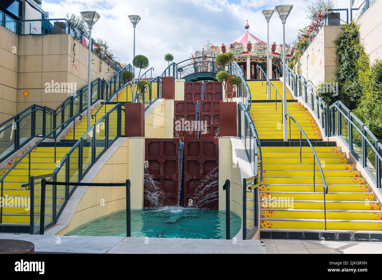 Bright yellow stairs hi-res stock photography and images - Alamy