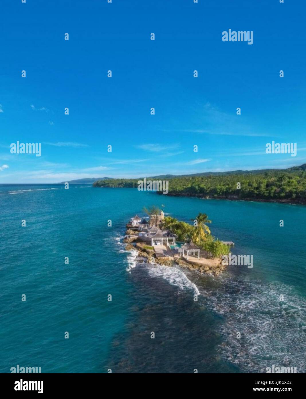 An aerial view of a small island in vertical Stock Photo - Alamy