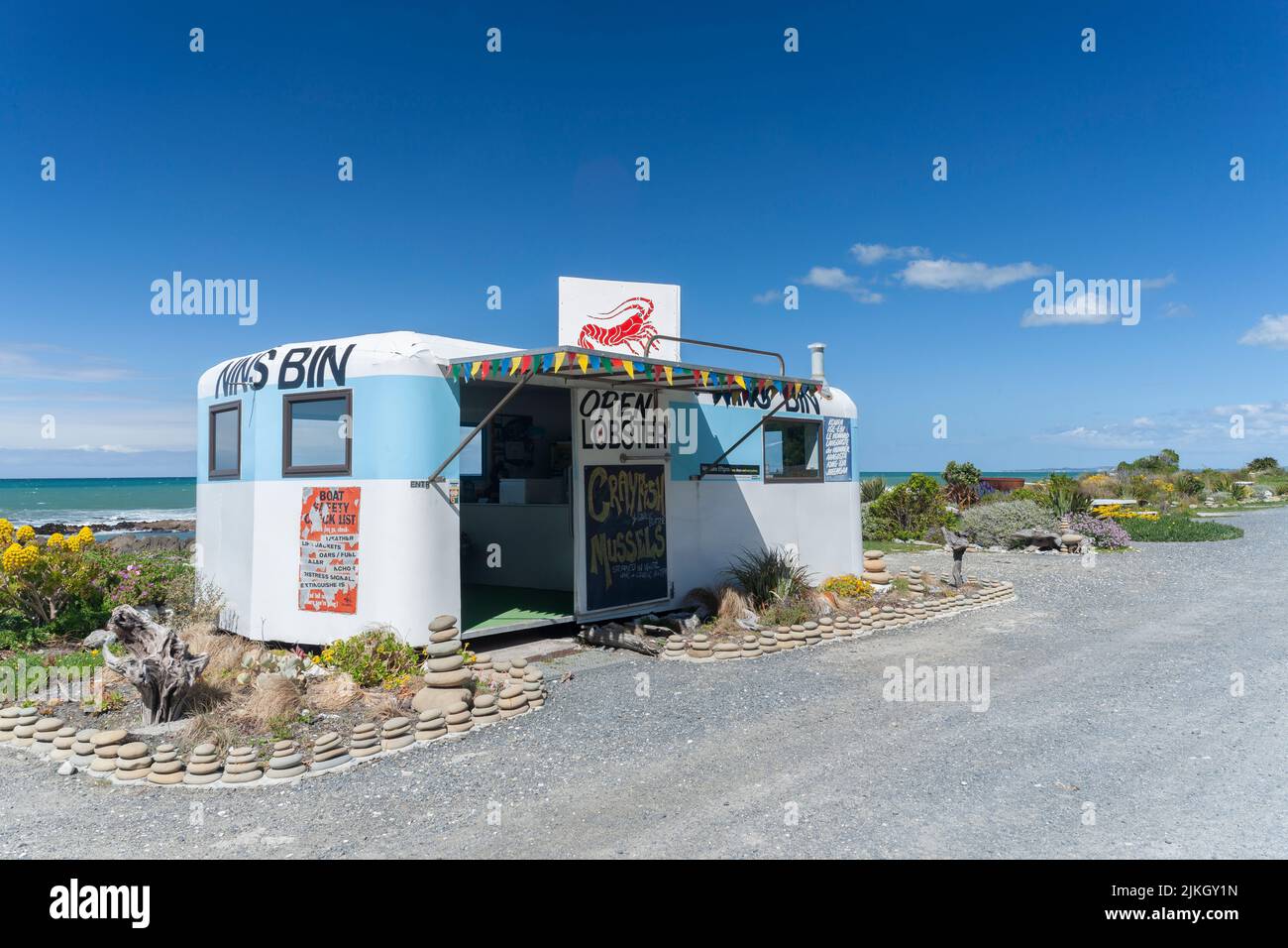 Restaurant fish outdoors hi-res stock photography and images - Alamy
