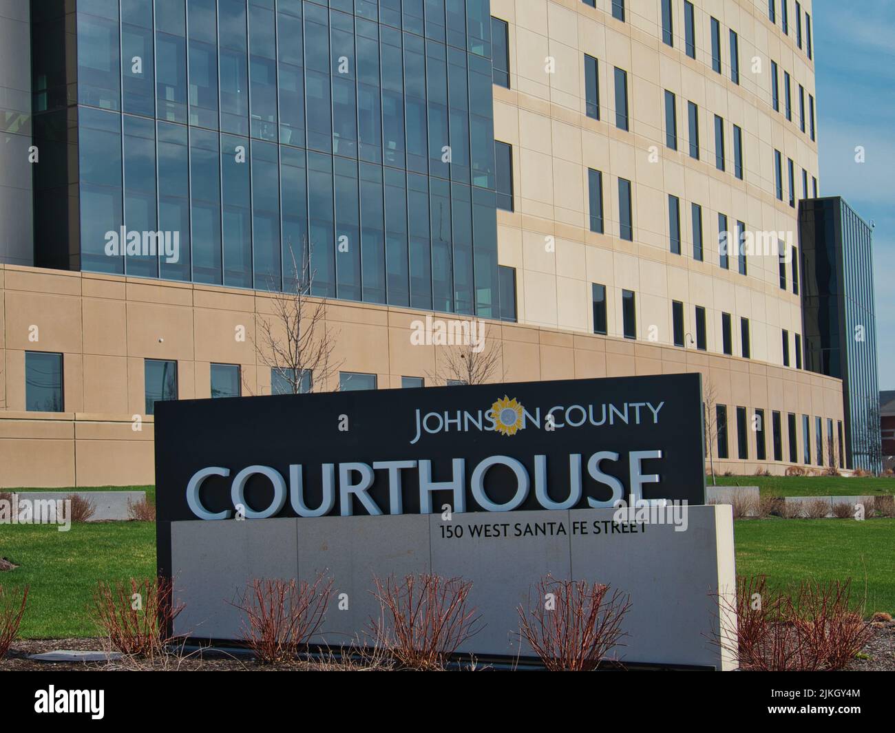 A beautiful view of a modern glass building of a Johnson County ...