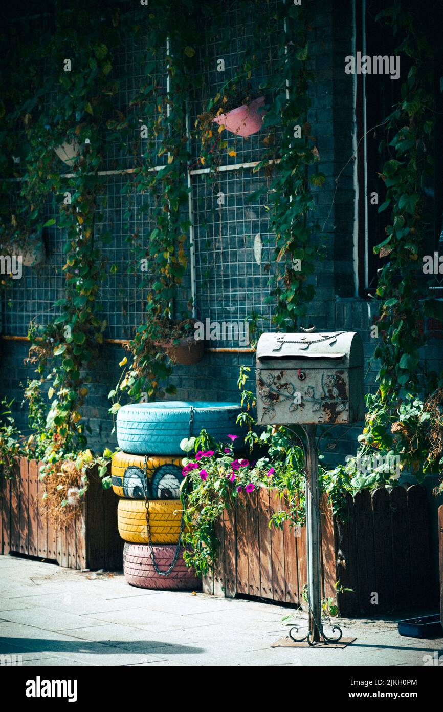 Vintage store front hi-res stock photography and images - Alamy
