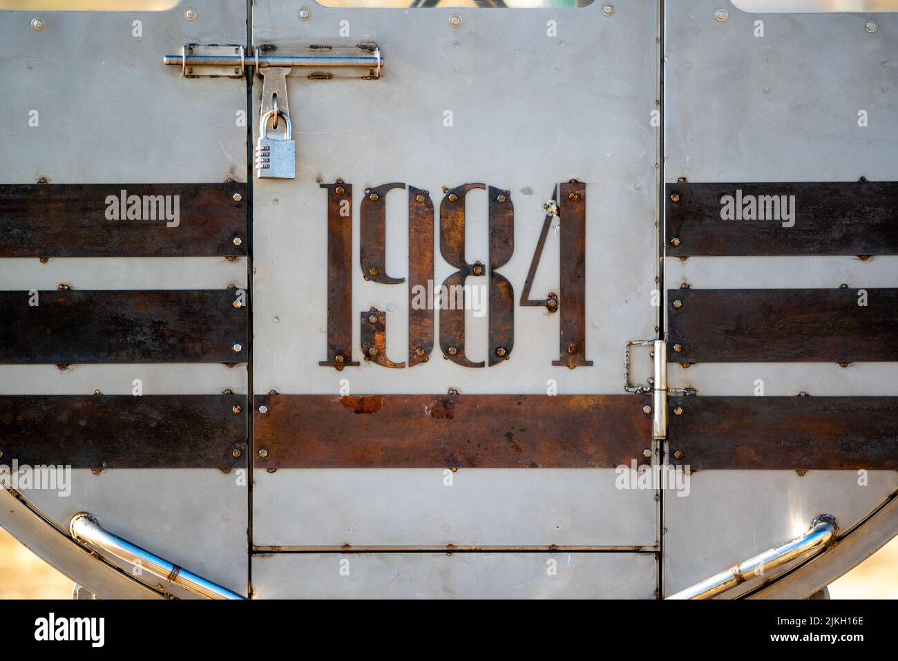 1984 sign hi-res stock photography and images - Alamy