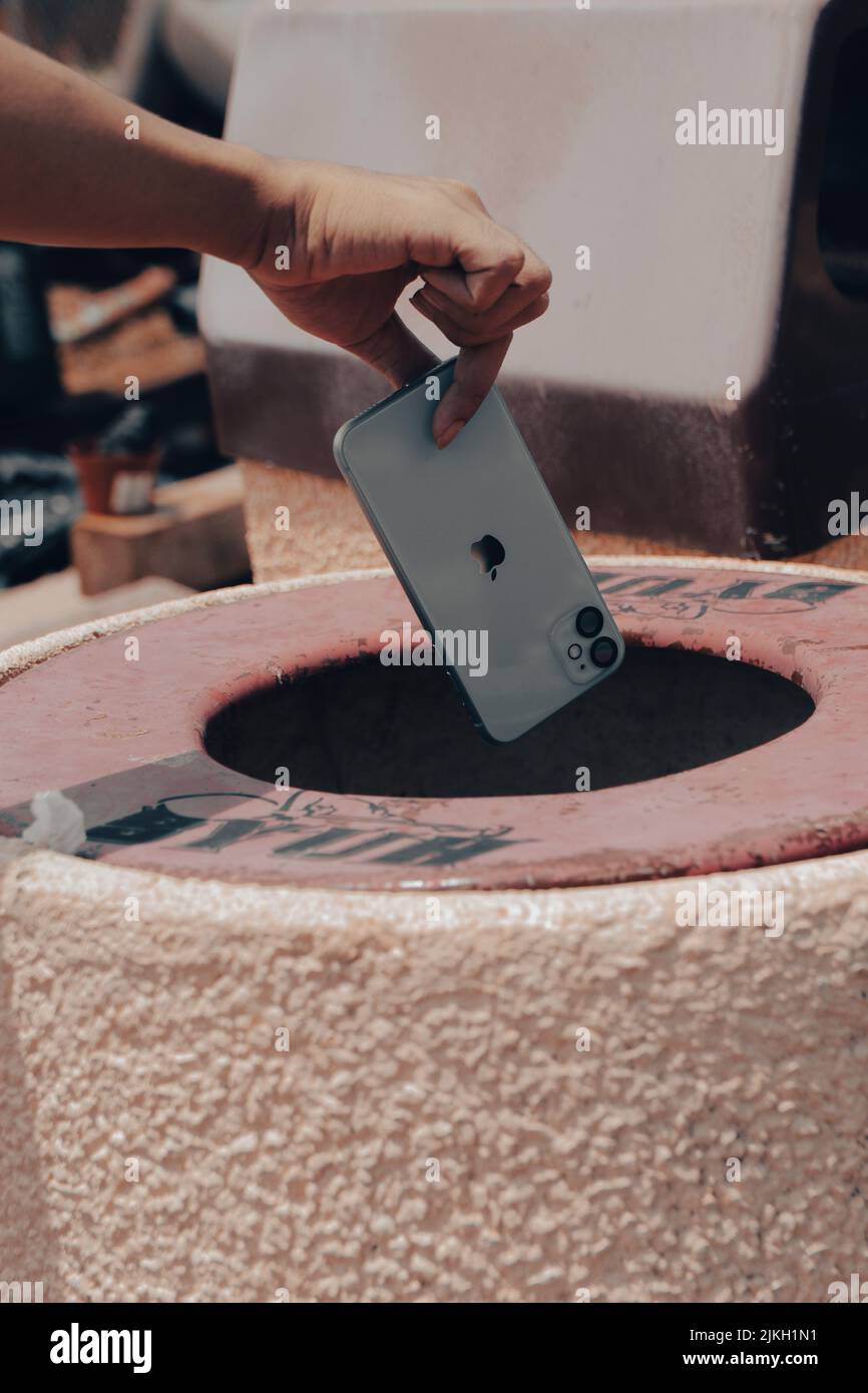 Projection vertical hi-res stock photography and images - Alamy