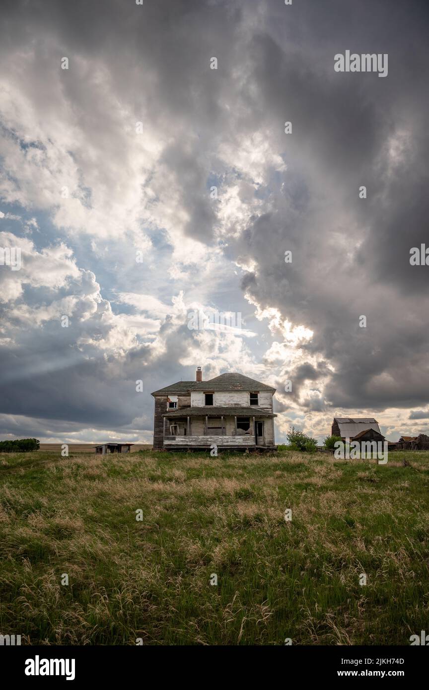 Facade of an old farm house on the prairies of Alberta, Canada Stock ...