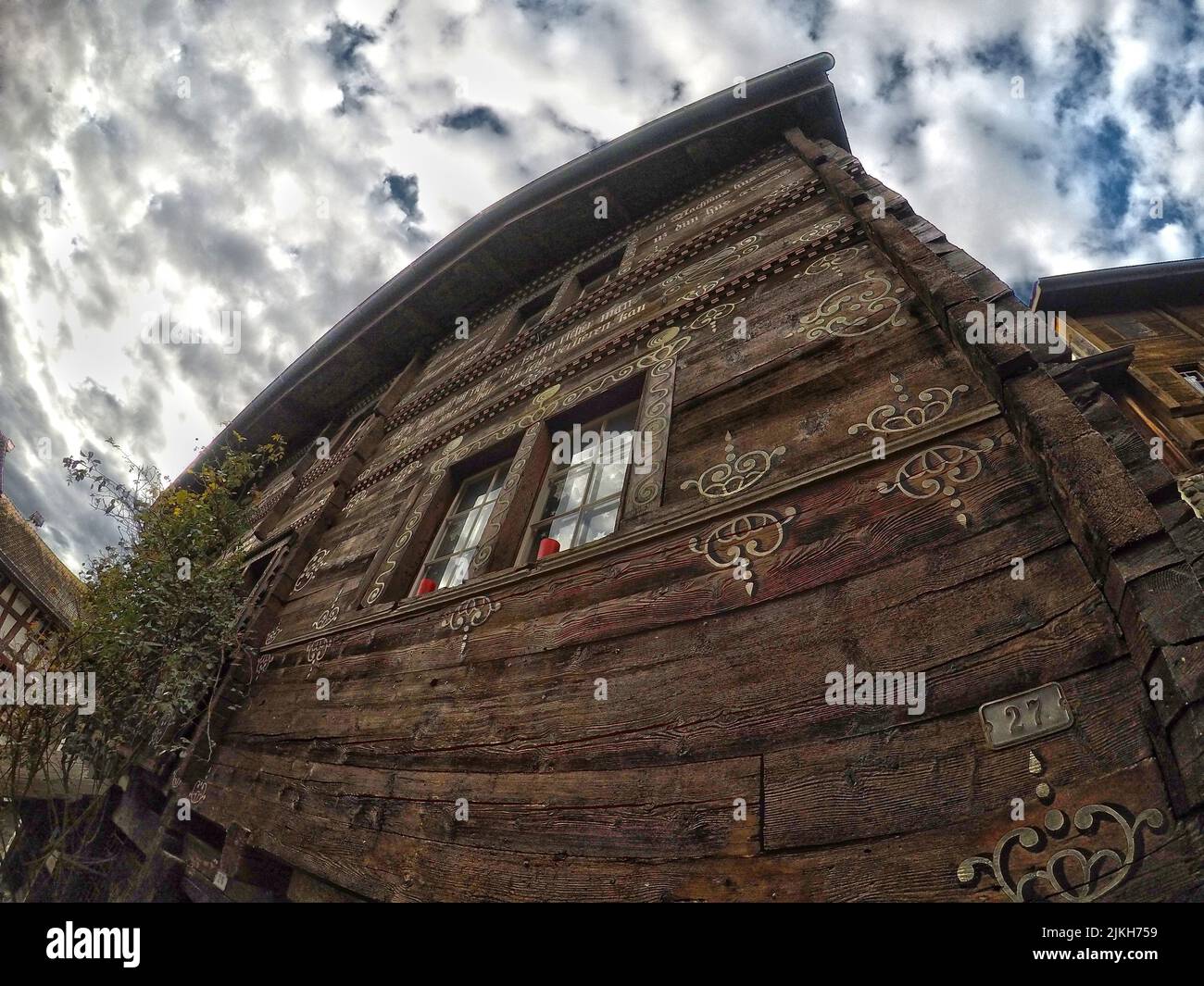 Wooden building design hi-res stock photography and images - Alamy