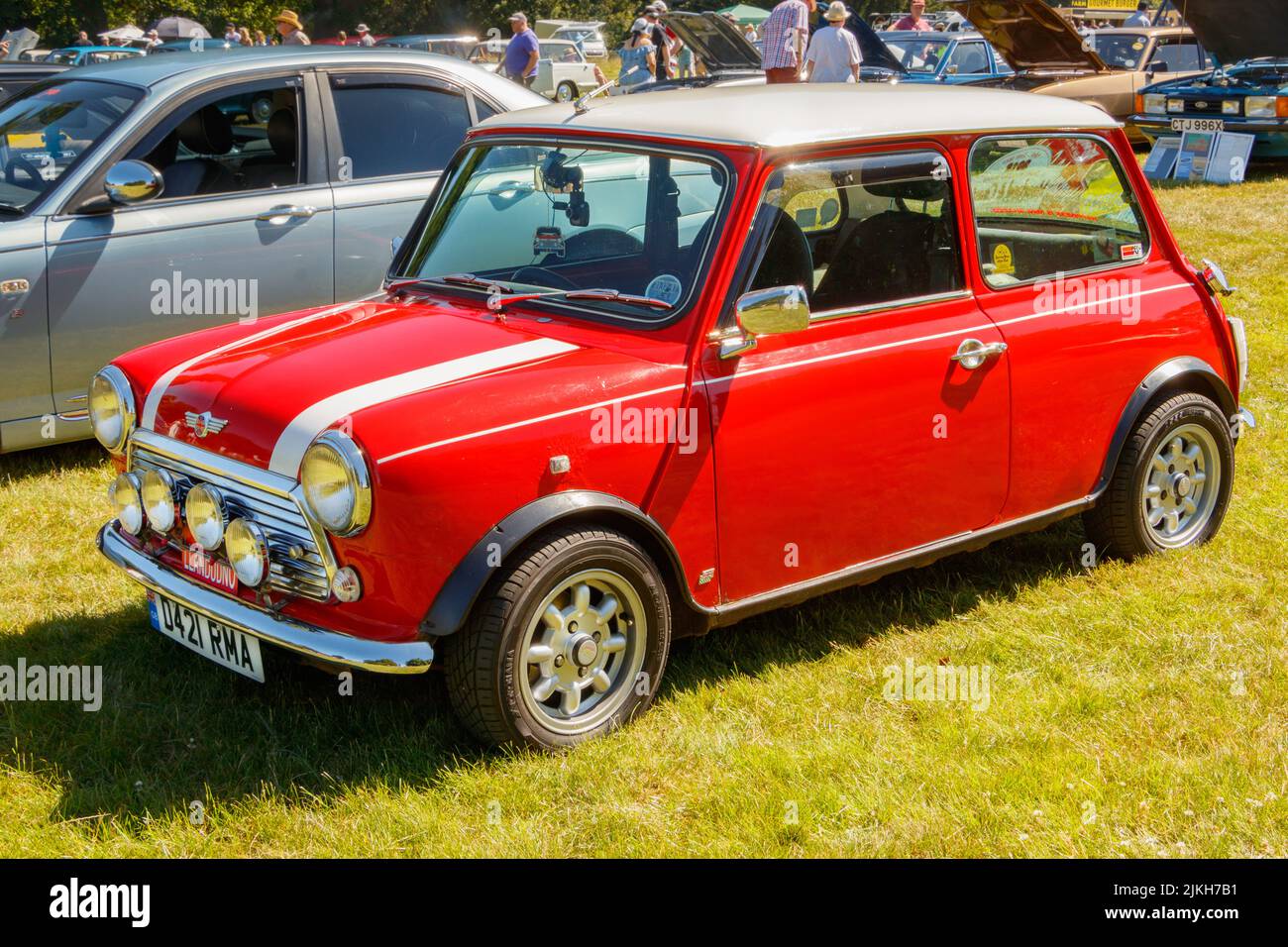 Austin Mini Mk.V Mayfair 1987 D421 RMA classic vintage orange red ...