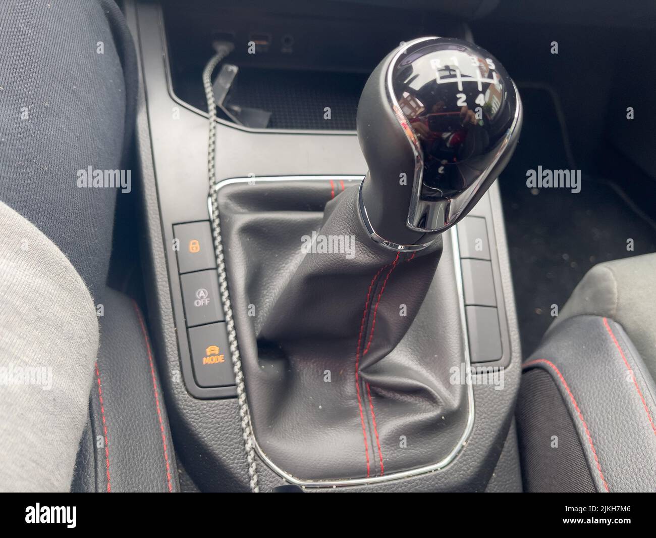 Manual gearbox hi-res stock photography and images - Alamy