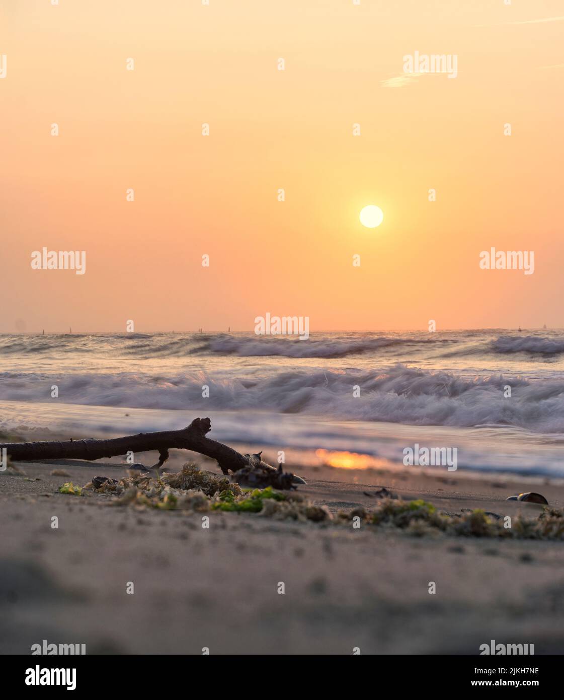 Amazing shot sea beach hi-res stock photography and images - Alamy