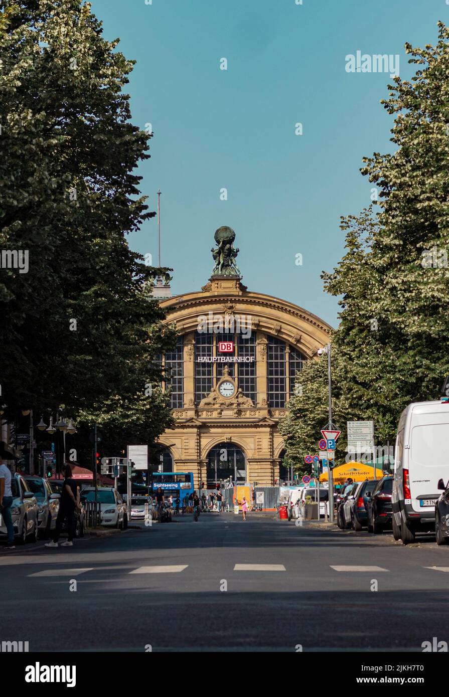 Frankfurt mainstation hi-res stock photography and images - Alamy