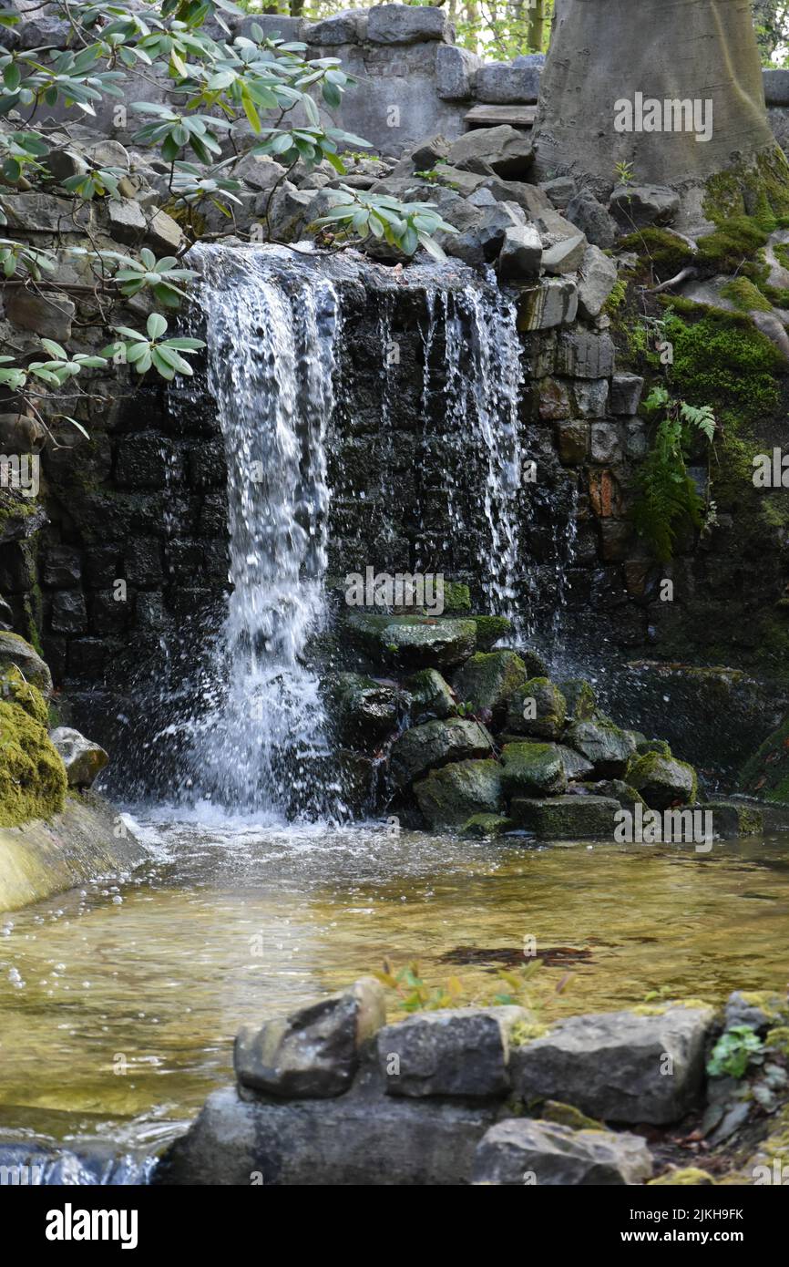 Rushing water waterfall hi-res stock photography and images - Alamy